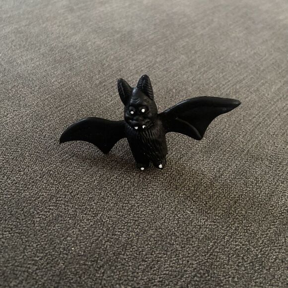 Toys | Vintage Halloween Rubber Finger Puppet Bat | Poshmark